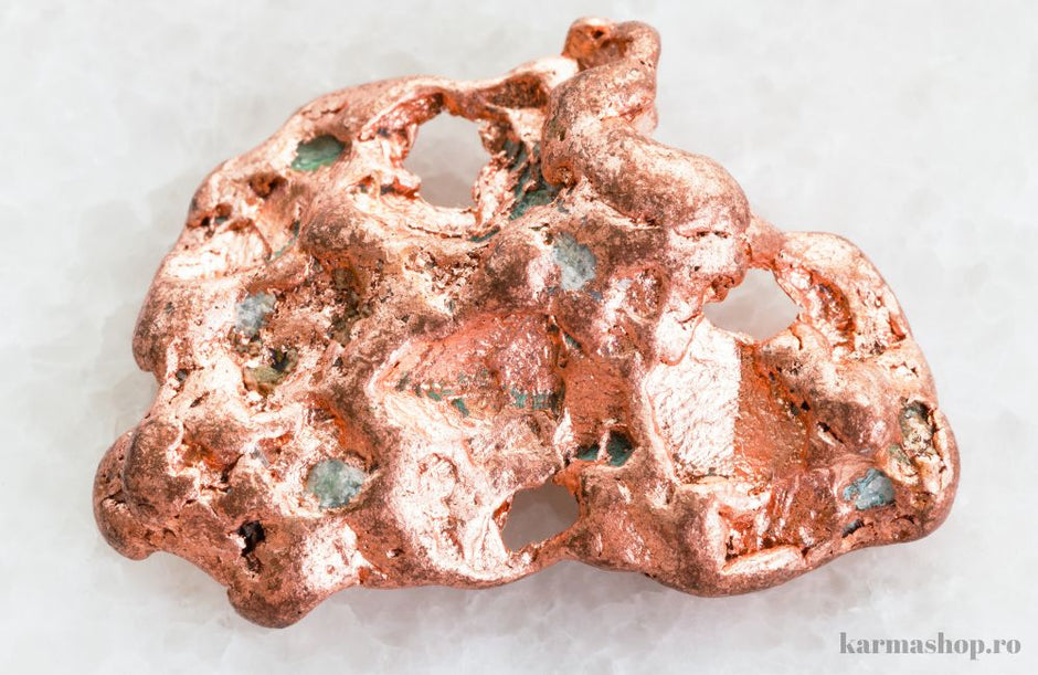 Cuprul: Stare Naturală, Proprietăți Fizice și Utilizări